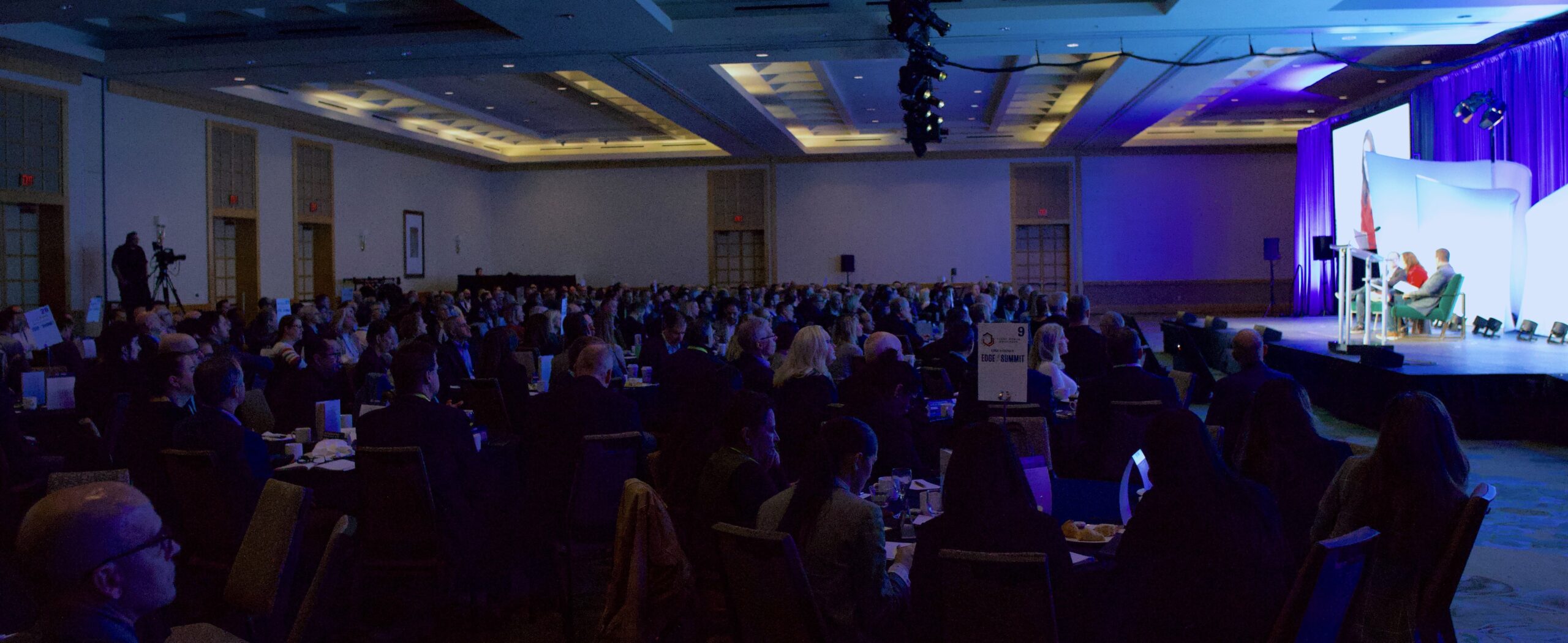 CEO Leadership Events to Inspire | MacKay CEO Forums